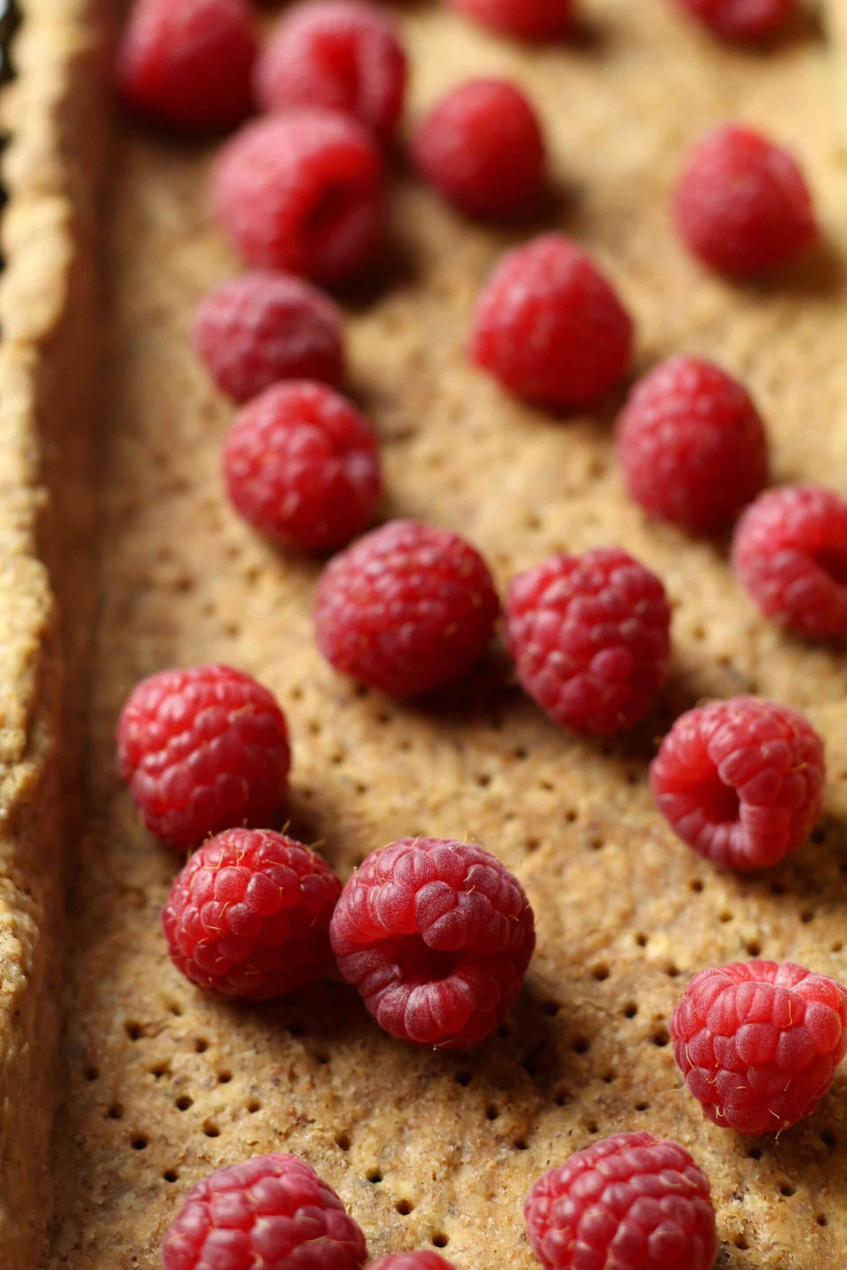 How to Make Honey Lemon and Raspberry Tart - Days of Jay