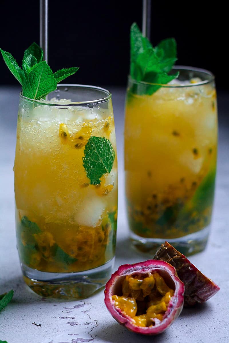 How to make fresh Passion Fruit Mojitos - Days of Jay