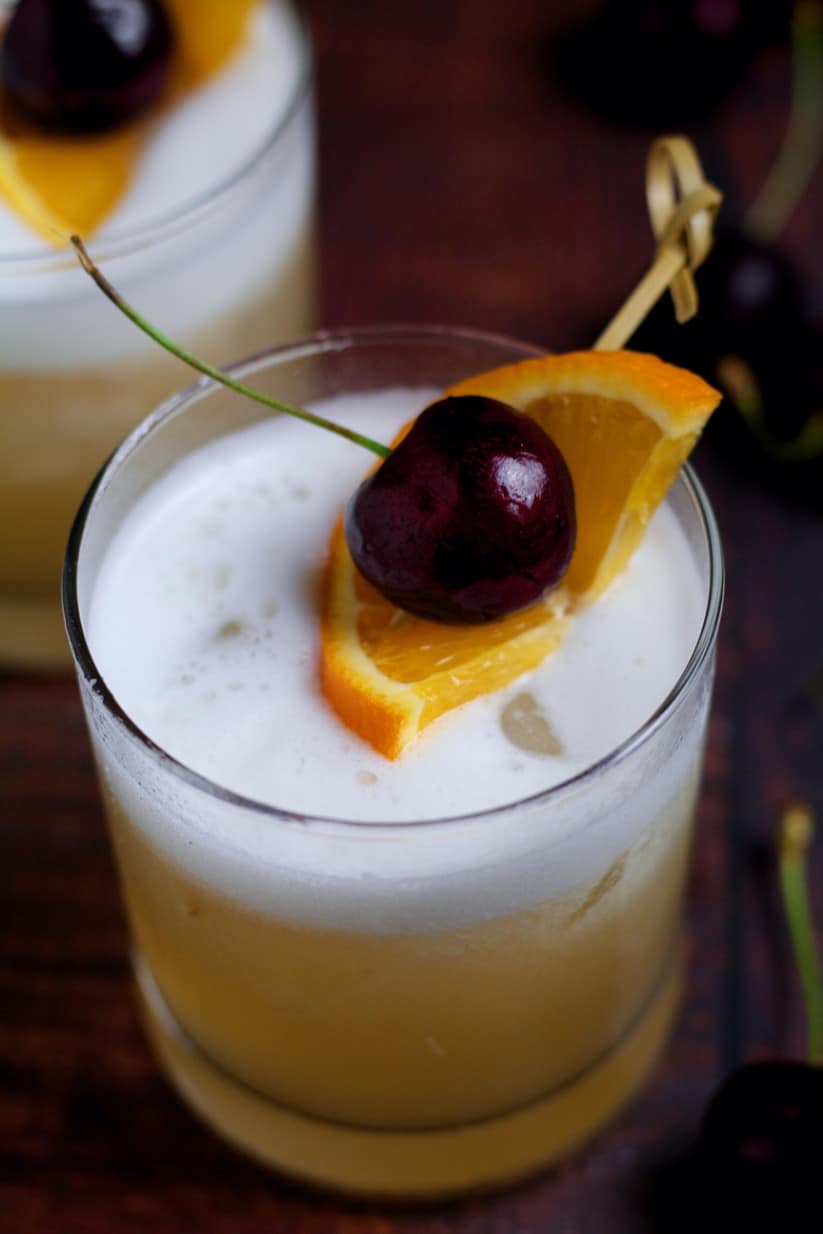 How to make The Classic Whiskey Sour - Days of Jay