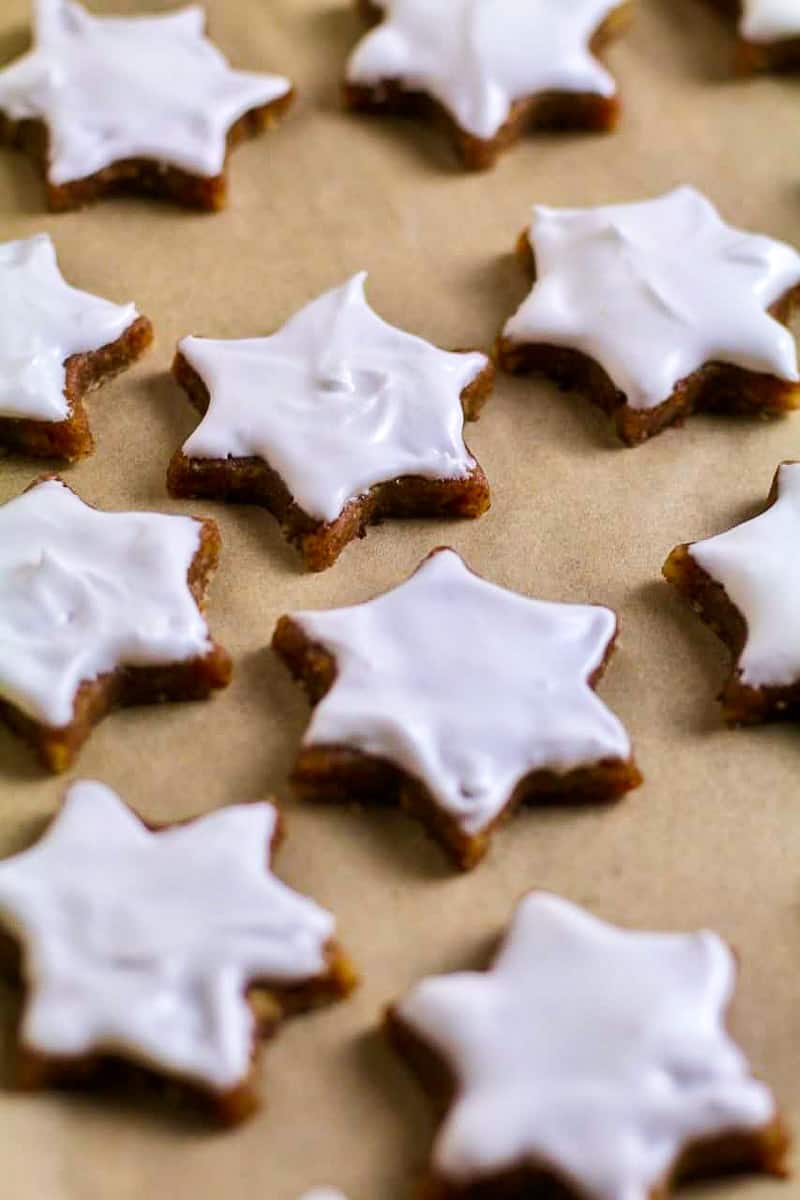 How to make Zimtsterne (German Cinnamon Star Cookies)