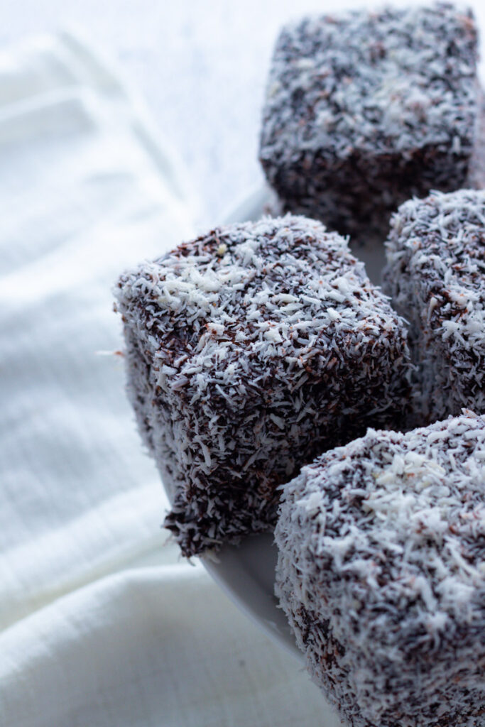 How to make Classic Australian Lamingtons - Days of Jay